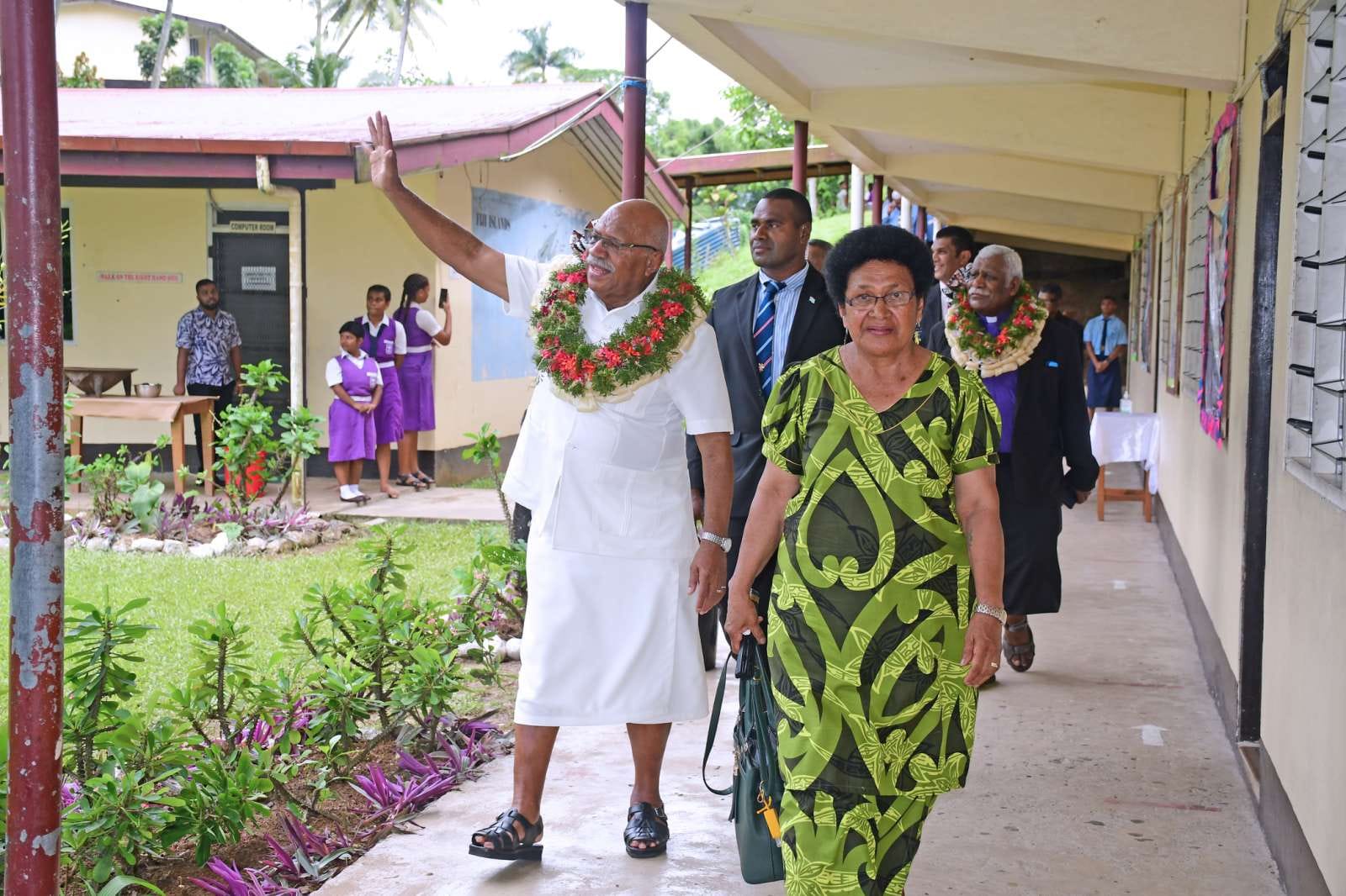 PRIME MINISTER RABUKA COMMISSIONS NEW SCHOOL BLOCK FOR DILKUSHA HIGH ...