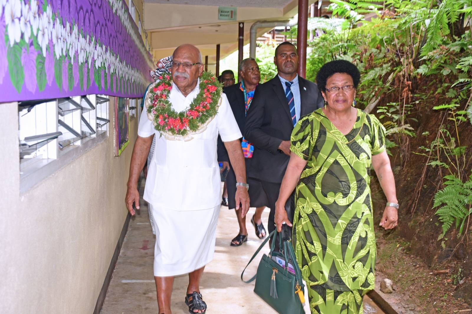 PRIME MINISTER RABUKA COMMISSIONS NEW SCHOOL BLOCK FOR DILKUSHA HIGH ...