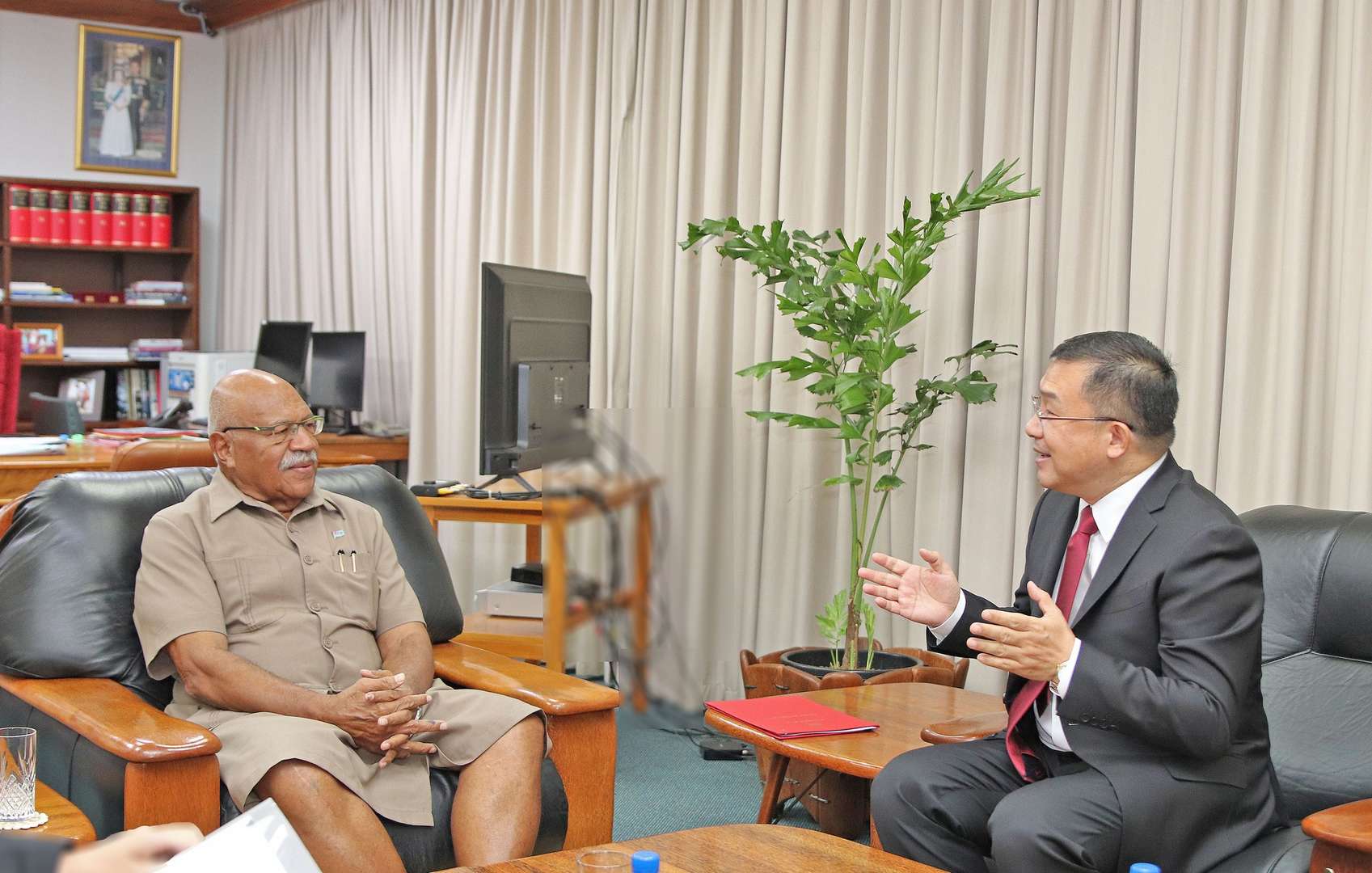 PRIME MINISTER RECEIVES A COURTESY CALL FROM THE NEW CHINESE AMBASSADOR ...