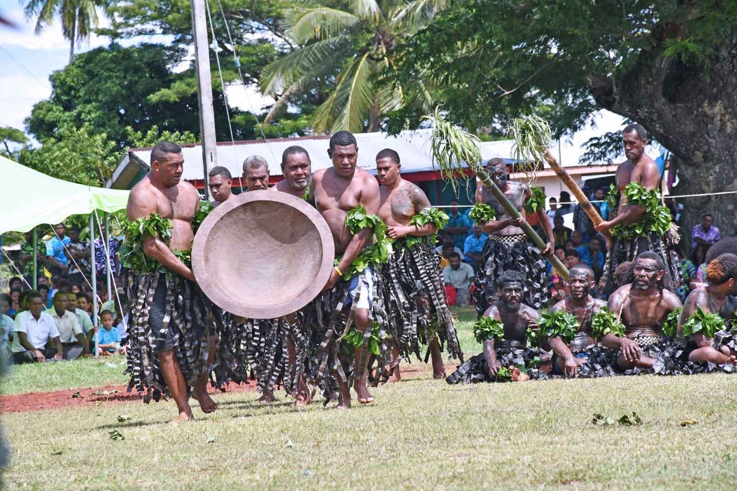 VANUA O LALAGAVESI ACKNOWLEDGE ITS PARAMOUNT CHIEF IN VAKASENUQANUQA ...