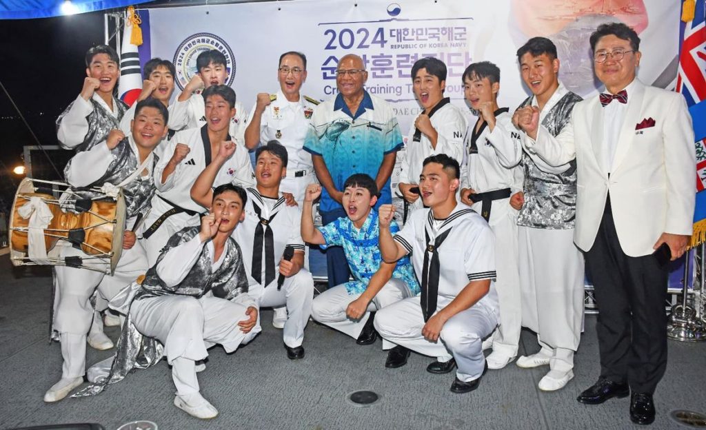 PM RABUKA ATTENDS KOREA NATIONAL DAY CELEBRATION ABOARD THE ROKS ...